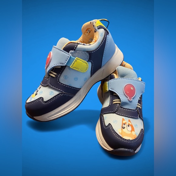 Groundup | Shoes | Ground Up Bluey Lightup Sneaker Kids | Poshmark